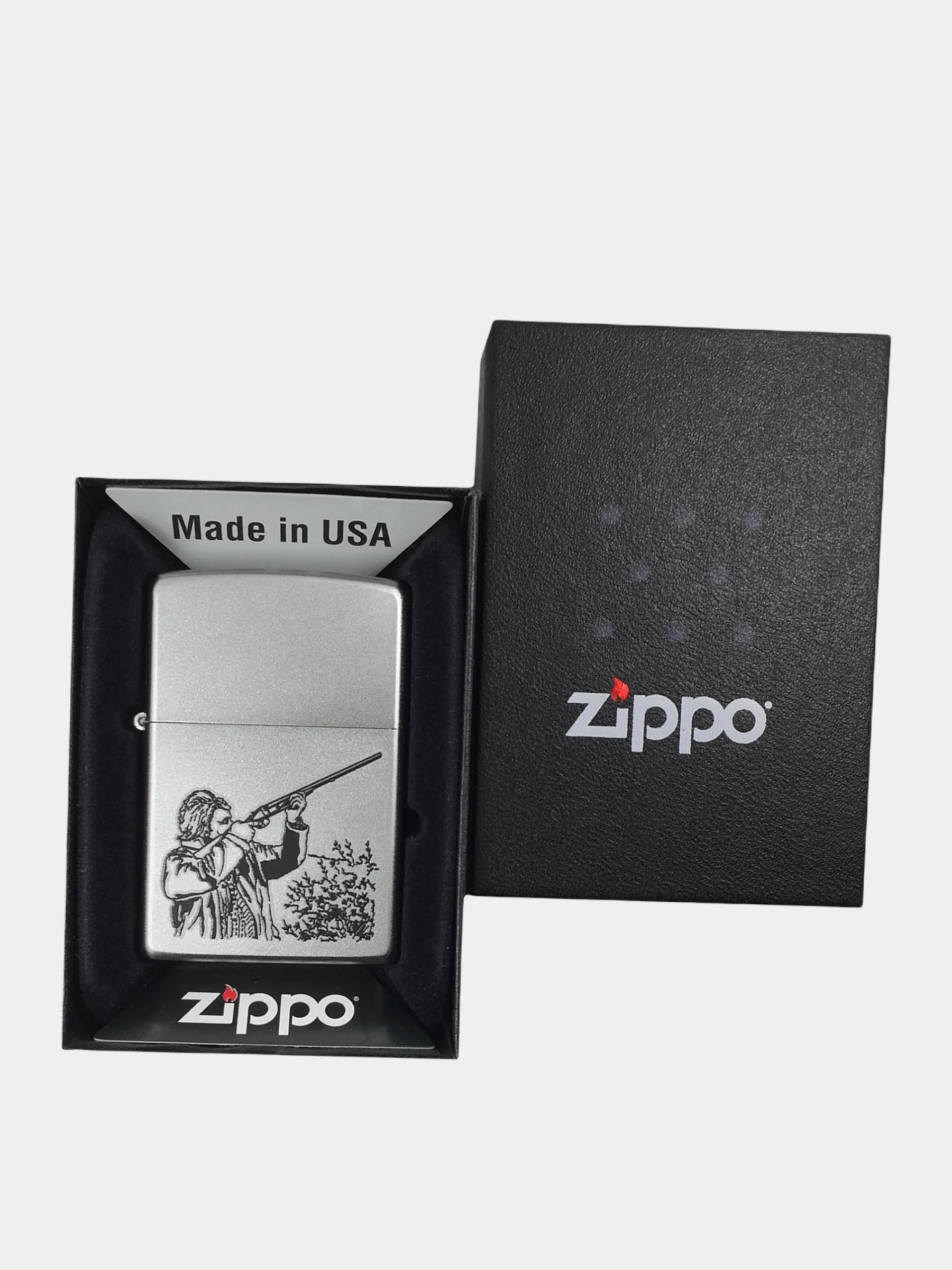 Зажигалка бензиновая Zippo 205 Hunter, Охотник с ружьем (покрытие Satin ...