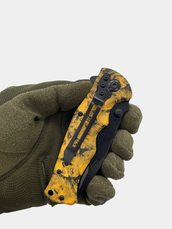 Нож Boker B048 складной туристический, сталь 420, клипса, принт желтый ...